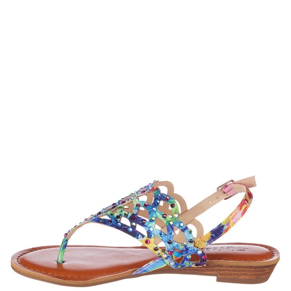 Zigi Soho | Shoes | New Zigi Soho Mariane Pink Multi Flat Sandals ...